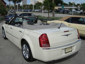 Chrysler 300 - Dodge Wiki